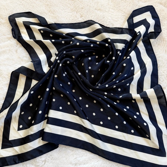 J. Crew | Accessories | Jcrew Black White Polka Dot Square Scarf 25x25 ...